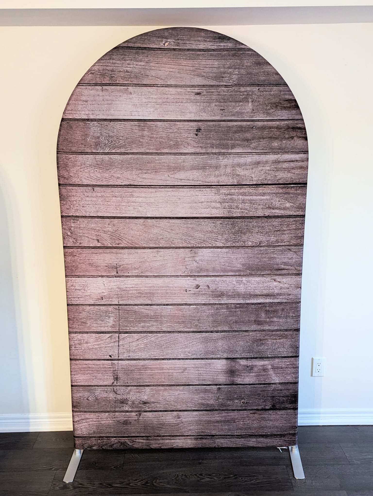 7ft Wood Panel Backdrop – J Event Decor